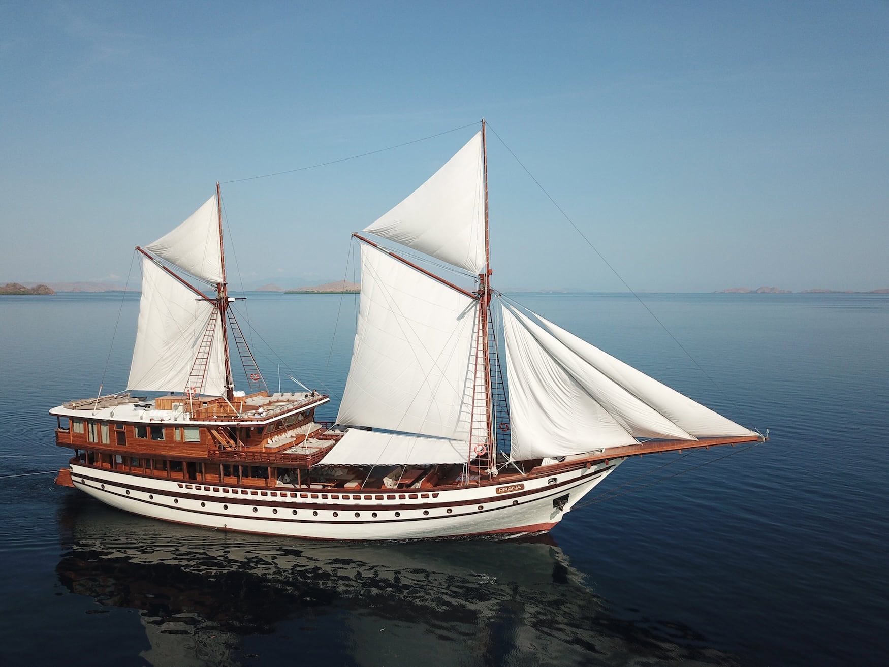 Prana by Atzaro: Ein Segeltörn durchs letzte Paradies - reisen EXCLUSIV