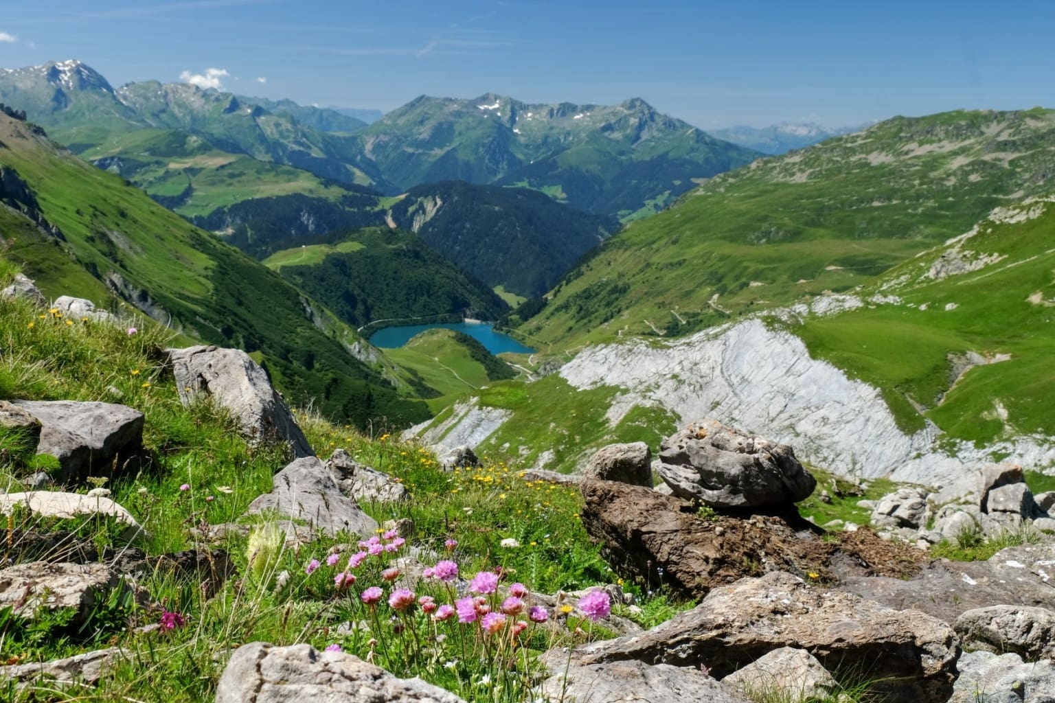 Die schönsten Orte in der Natur in den französischen Alpen - reisen ...